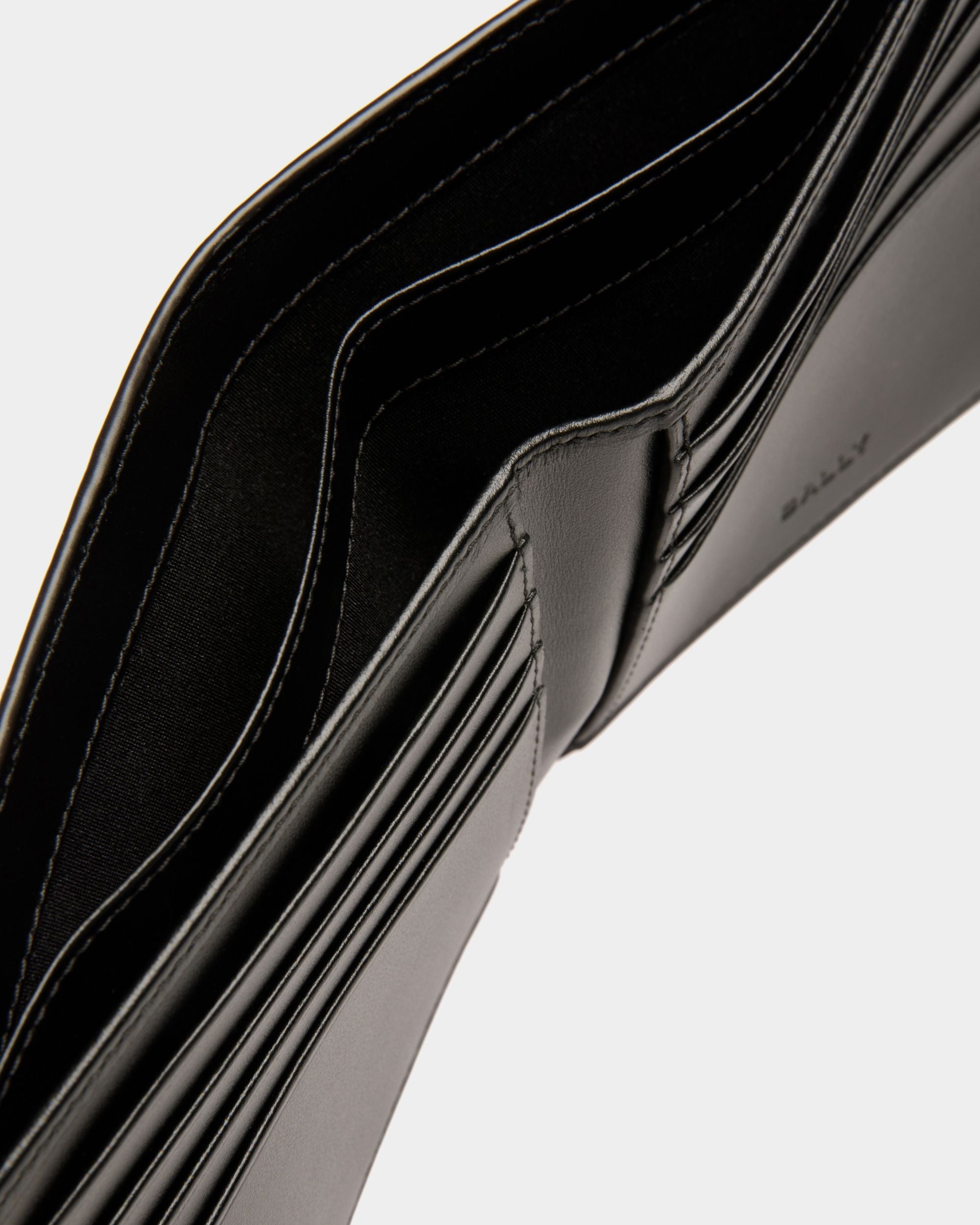 Men's Brown Lago Wallet In Brown Leather | Bally Global