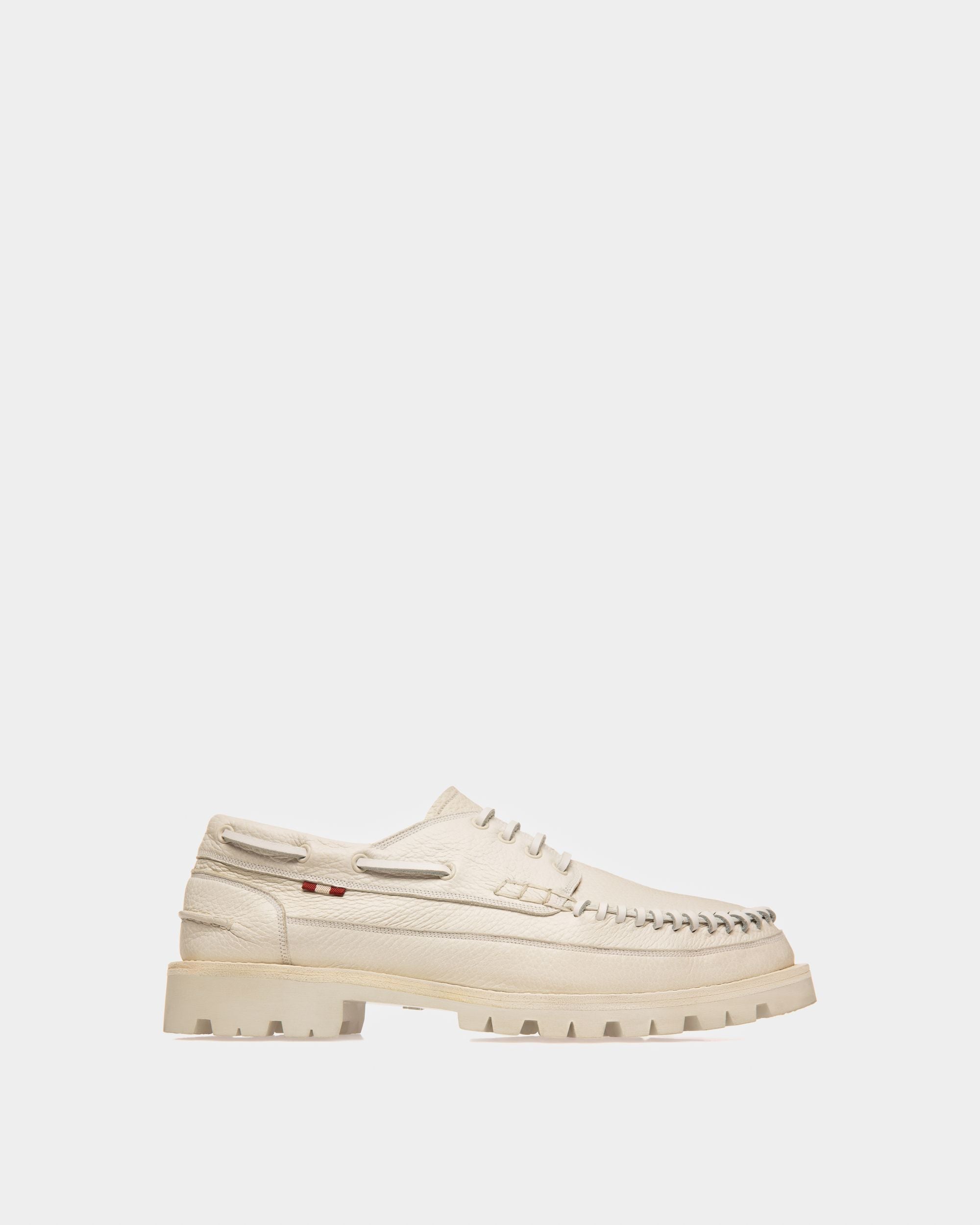 Men's Beige Trendal Leather Moccasins In White | Bally Global US
