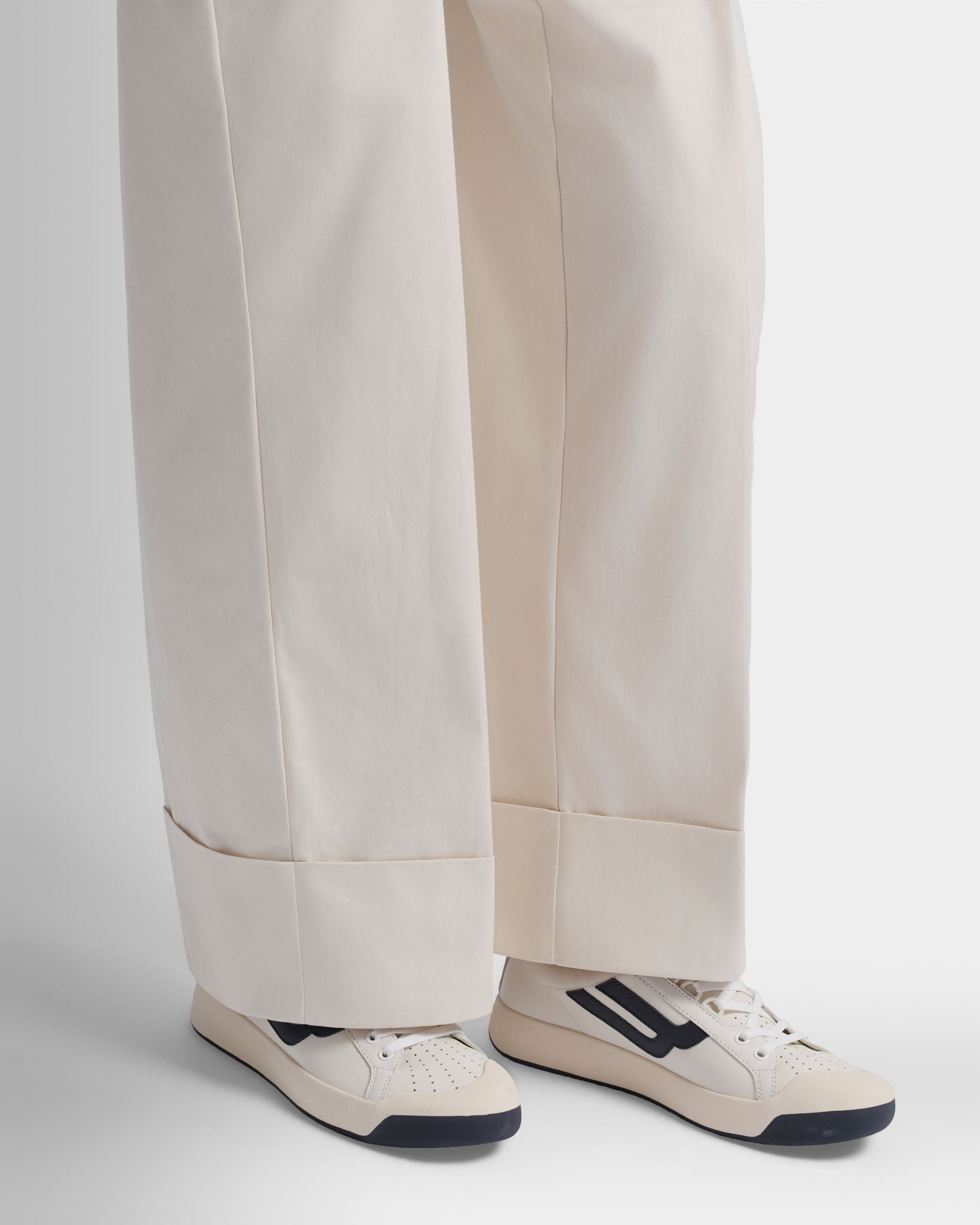 Men's White Competition Sneaker in White and Navy Blue Leather | Bally ...