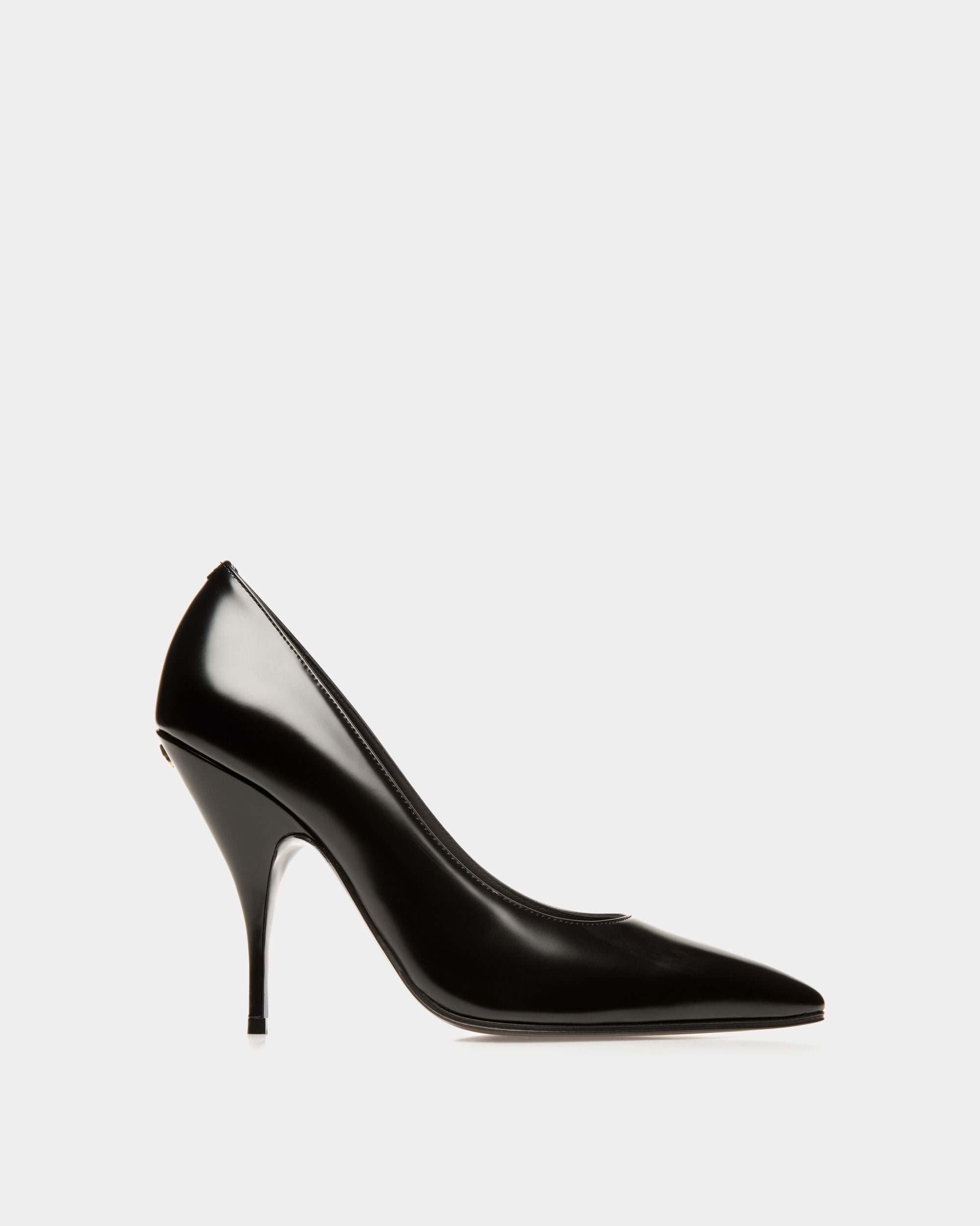 Women's Claudelle Pumps In Black Leather | Bally